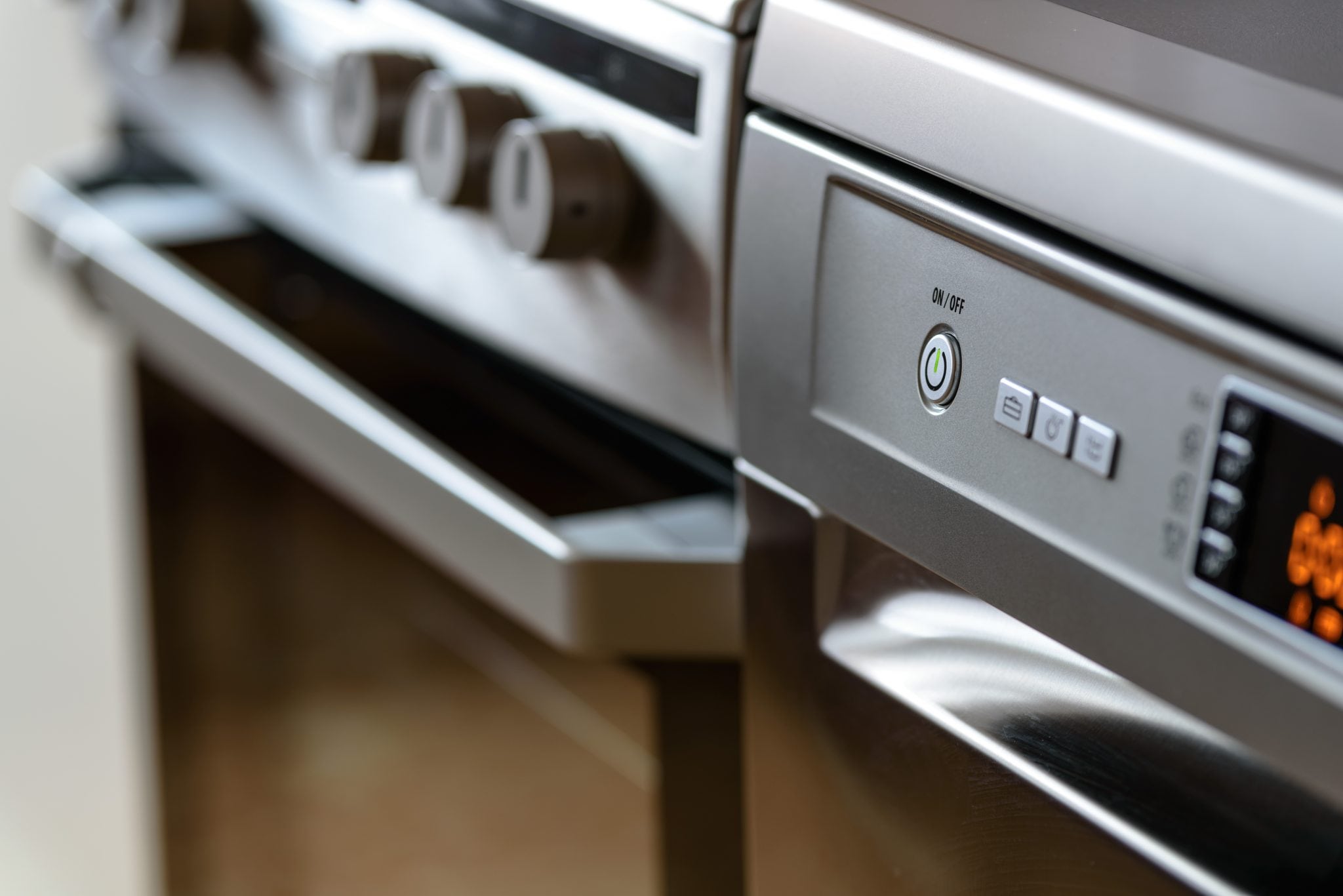 Is Cedar Wood Toxic? Find Out | Wildwood Grilling